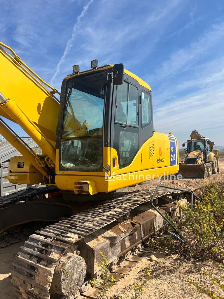 Komatsu PC210 LC-7 bager guseničar