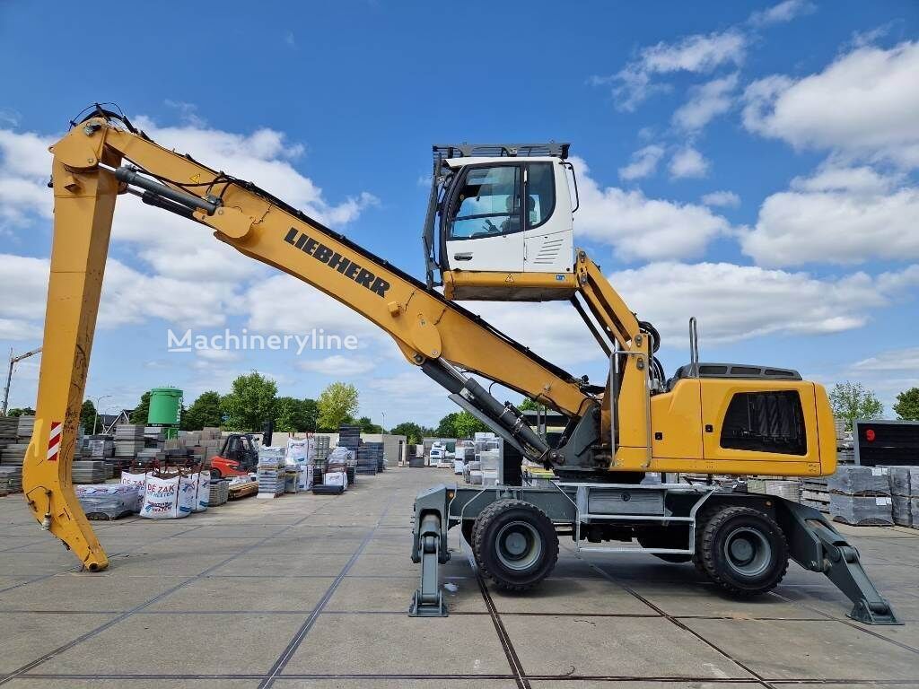 Liebherr LH 40 M bager za pretovar