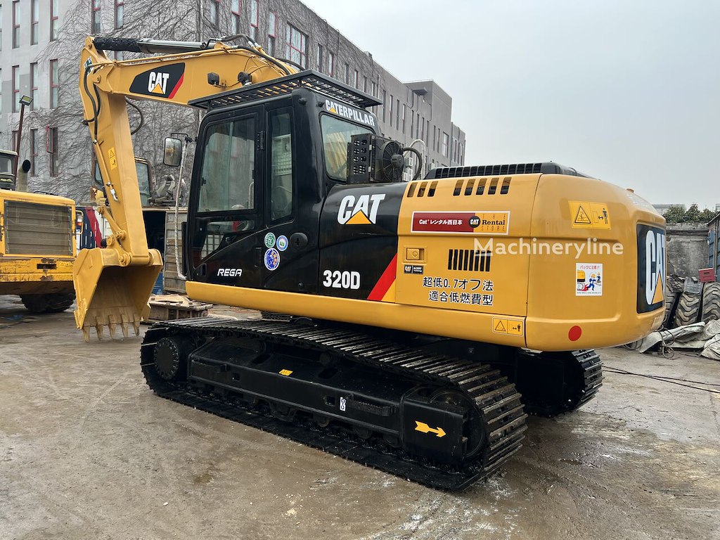 Caterpillar 320D bager guseničar