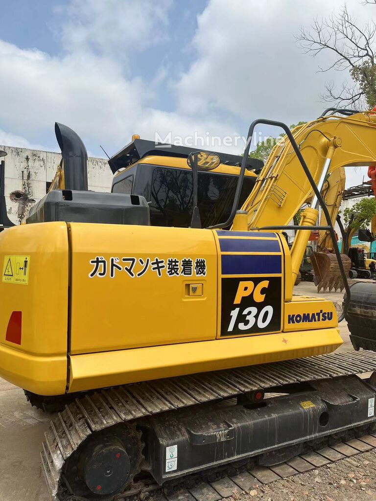 Komatsu PC130 bager guseničar