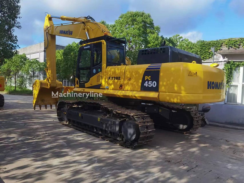 Komatsu PC450-8 bager guseničar