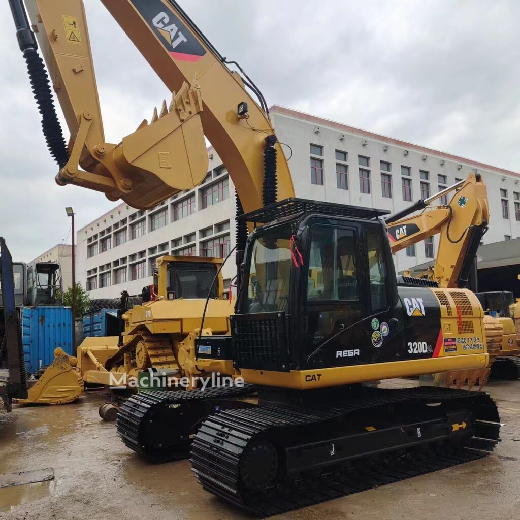 Caterpillar 320D2L bager guseničar