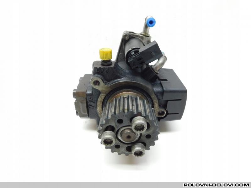 Volkswagen Golf Plus Pumpa Goriva Motor I Delovi Motora