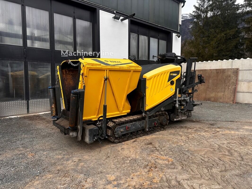 BOMAG BF 200 C-2 S200 TV Stage V/Tier 4f asfaltni finišer guseničar