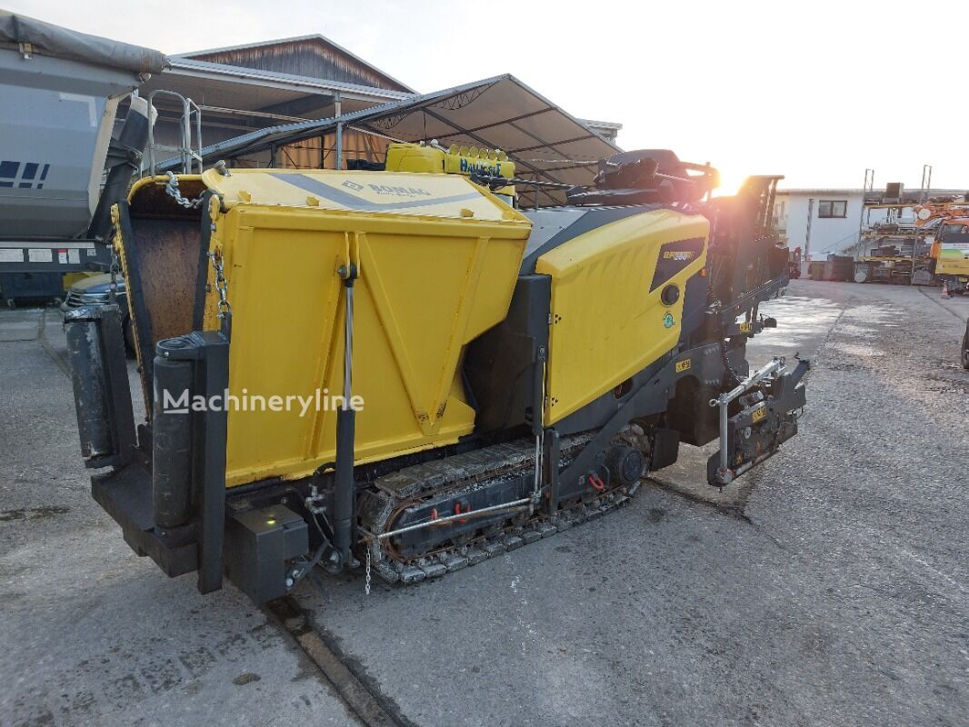 BOMAG BF 200 C-2 S200 TV Stage V/Tier 4f asfaltni finišer guseničar