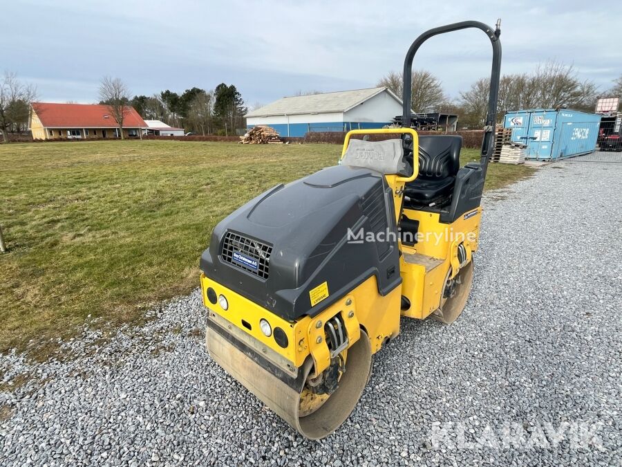 Prodaje se BOMAG BW 80 AD-5 mali valjak na aukciji