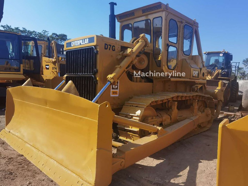 Caterpillar D7G buldožer