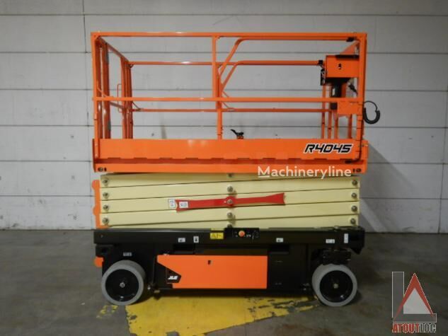 Nova JLG R4045 makazasta platforma