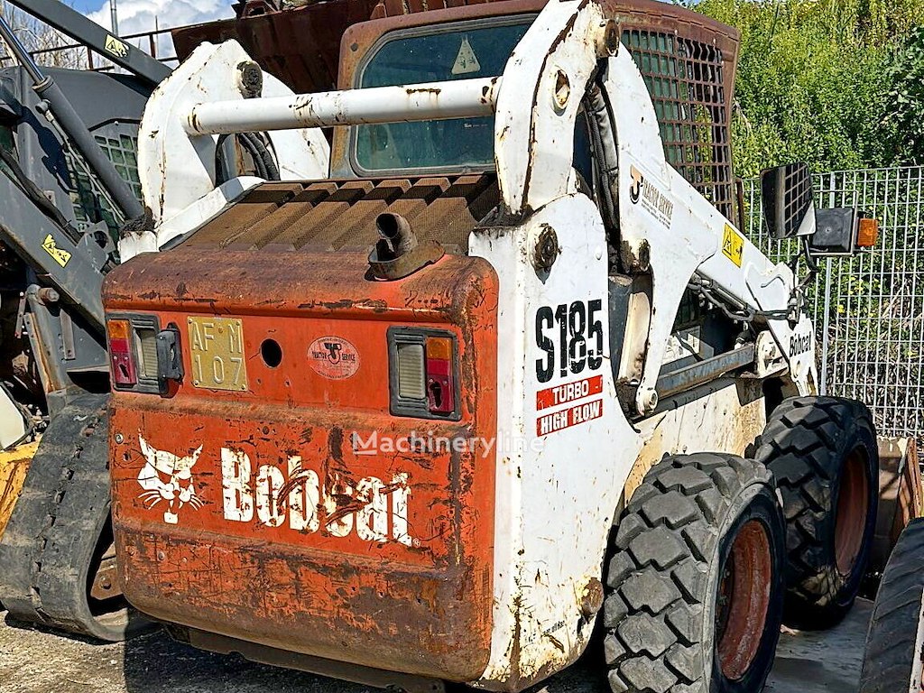 Bobcat S185 mini utovarivač