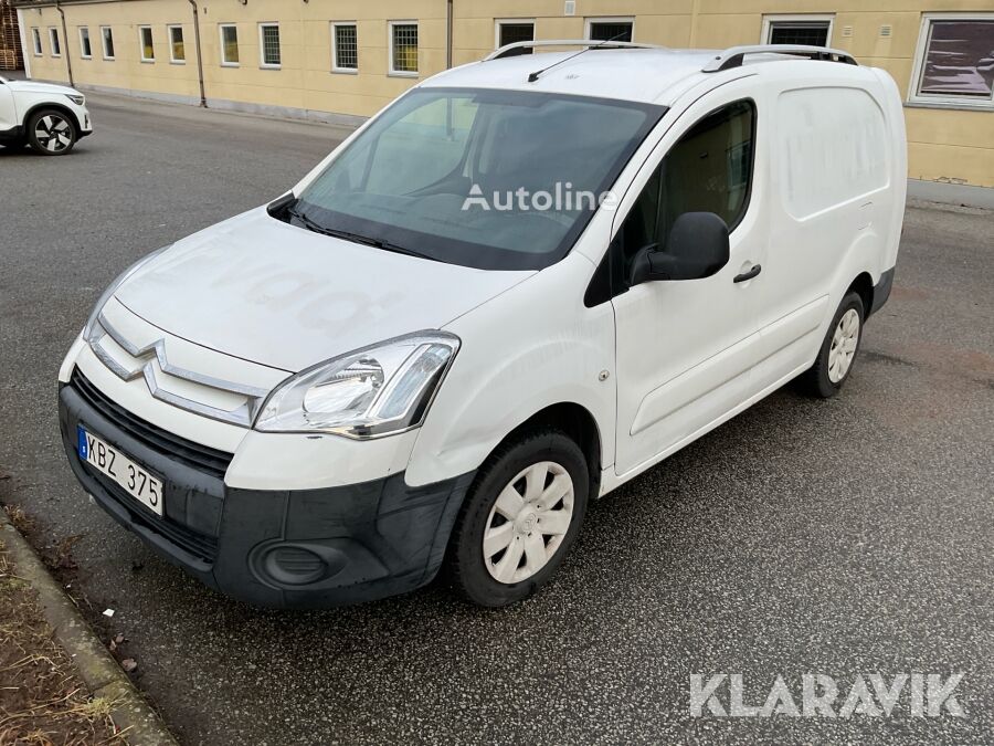 Prodaje se Citroen Berlingo laki furgon na aukciji