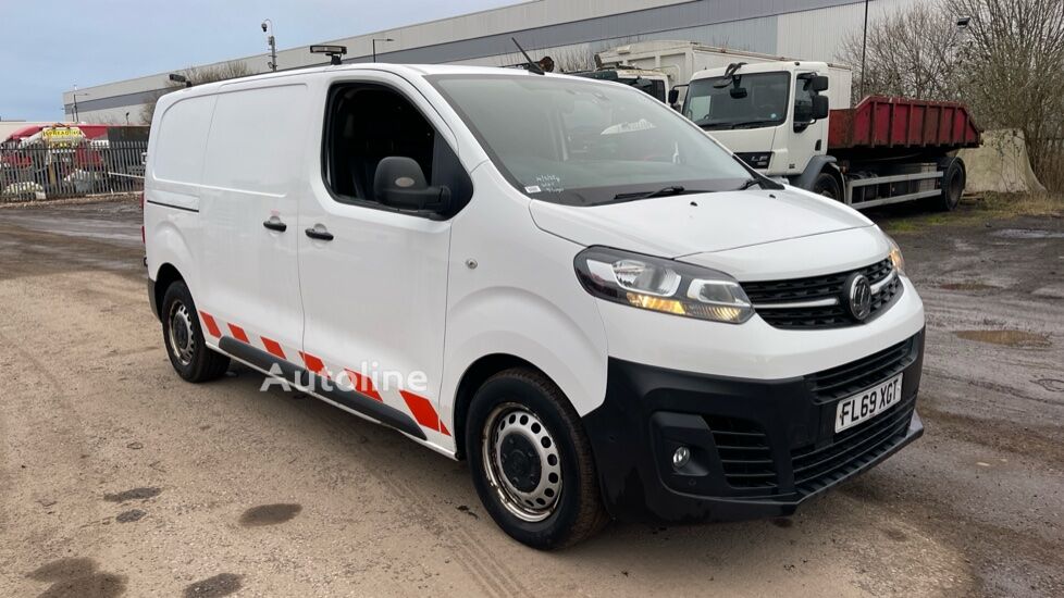 Prodaje se Vauxhall VIVARO 2900 1.5 EDITION 100PS minibus furgon na aukciji