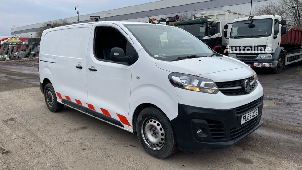 Prodaje se Vauxhall VIVARO 2900 1.5 EDITION 100PS minibus furgon na aukciji