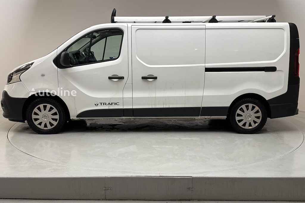 Prodaje se Renault Trafic minibus furgon na aukciji