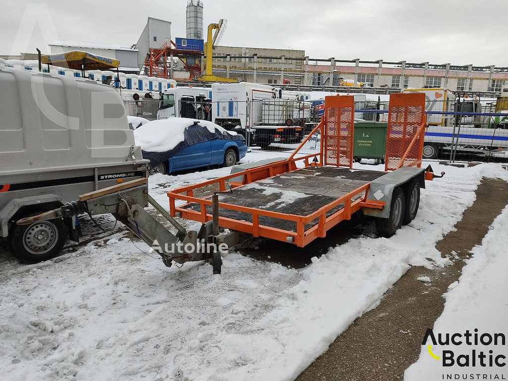 Prodaje se Bazaltas 3 poluprikolicu sa kliznom ceradom na aukciji