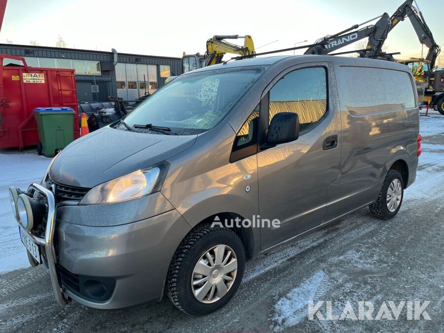 Prodaje se Nissan NV200 minibus furgon na aukciji