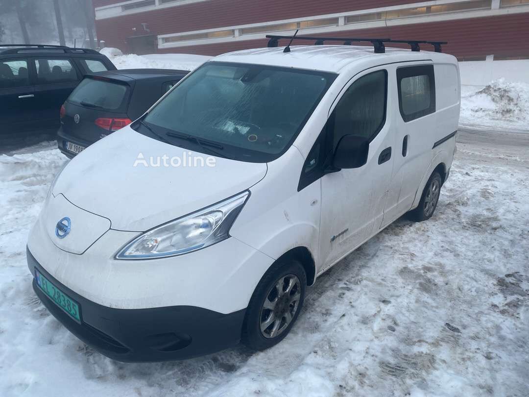 Prodaje se Nissan E-NV200 laki furgon na aukciji