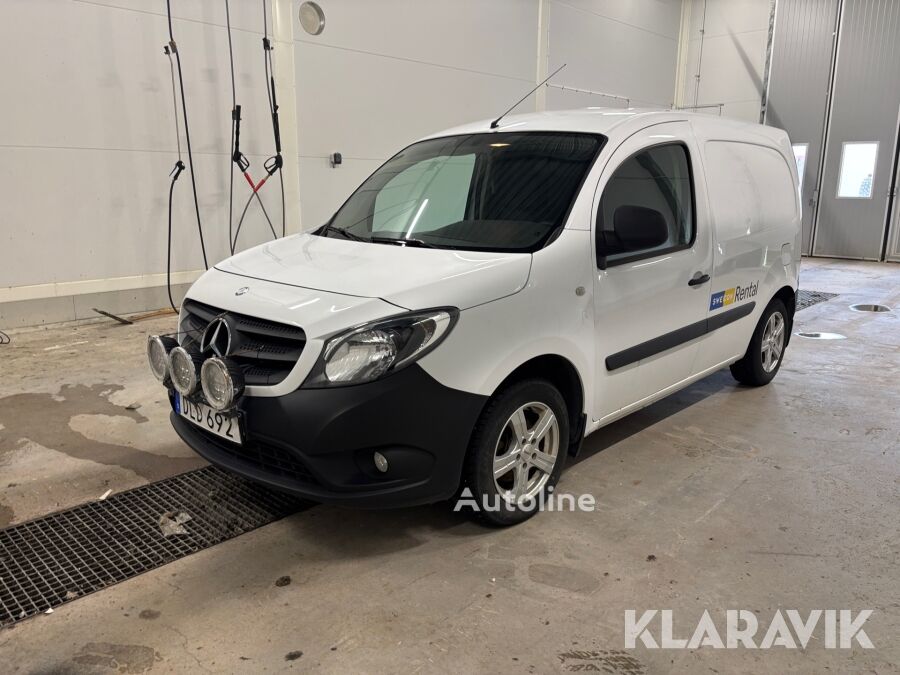 Prodaje se Mercedes-Benz Citan laki furgon na aukciji