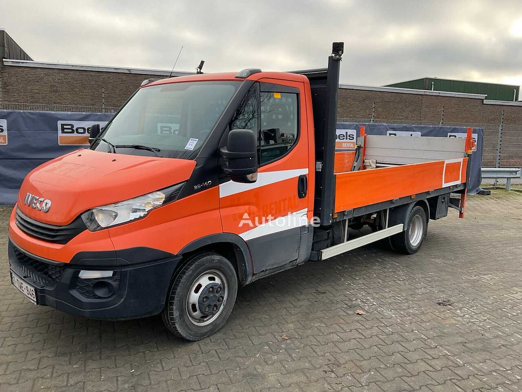 Prodaje se IVECO Daily 35-140 kamion s ravnom platformom < 3.5t na aukciji