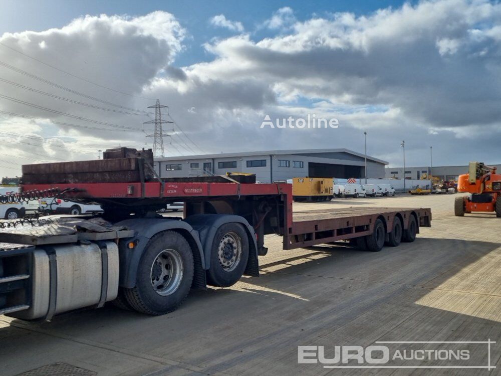 Prodaje se Nooteboom Tri Axle Step Frame Low Loader Trailer, Hydraulic Suspension poluprikolicu sa niskom platformom na aukciji