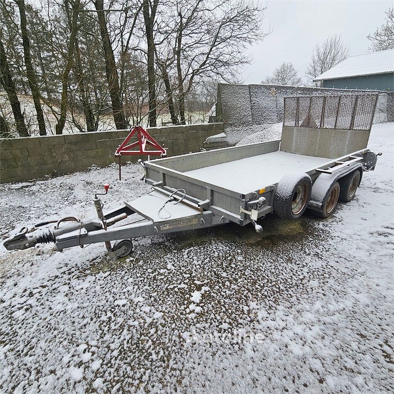 Prodaje se Ifor Williams Trailers Ifor Williams GP 126 GM prikolicu za građevinske strojeve na aukciji