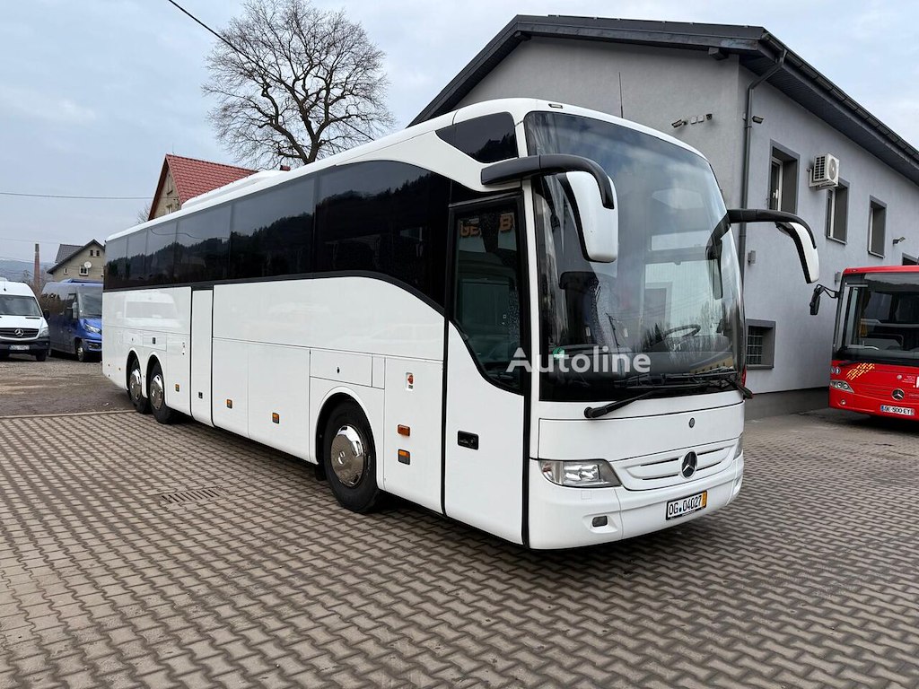 Mercedes-Benz Tourismo RHD 16 turistički autobus