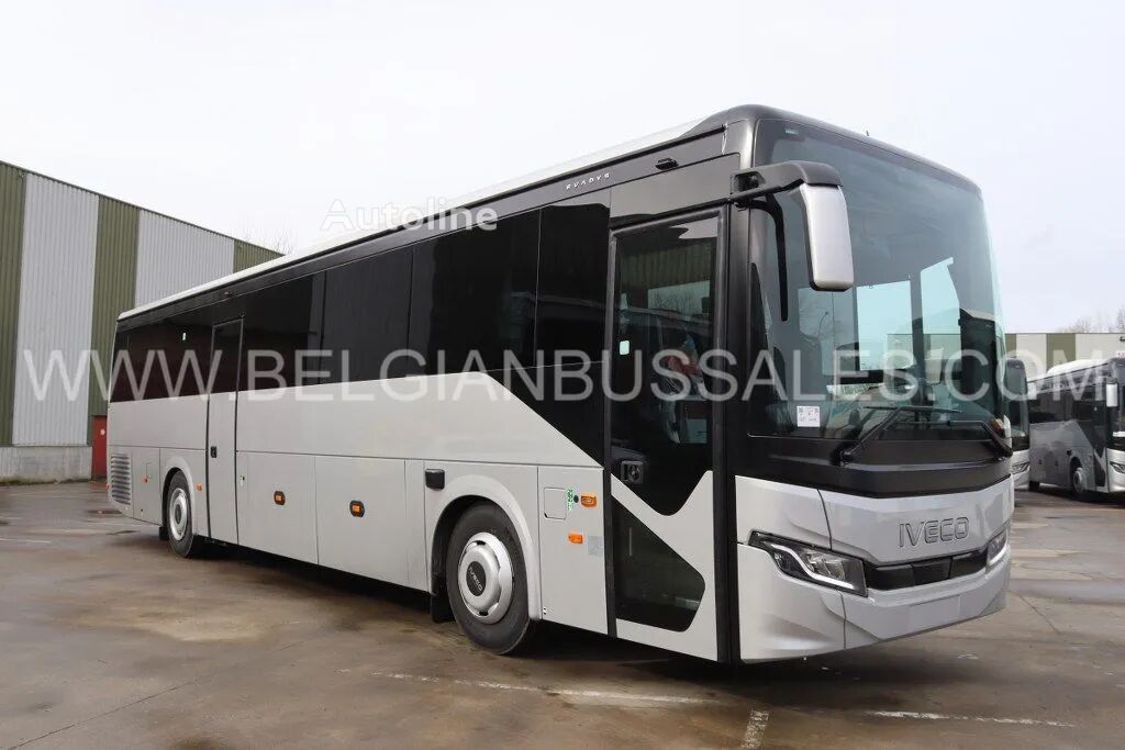 Novi IVECO Evadys 12m with middle door + WC / ADAS-System 2025 turistički autobus