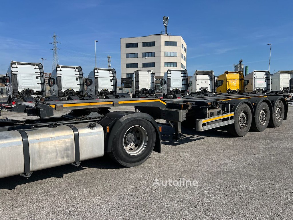 LeciTrailer Telescopico, 3 assi poluprikolica za prevoz kontejnera