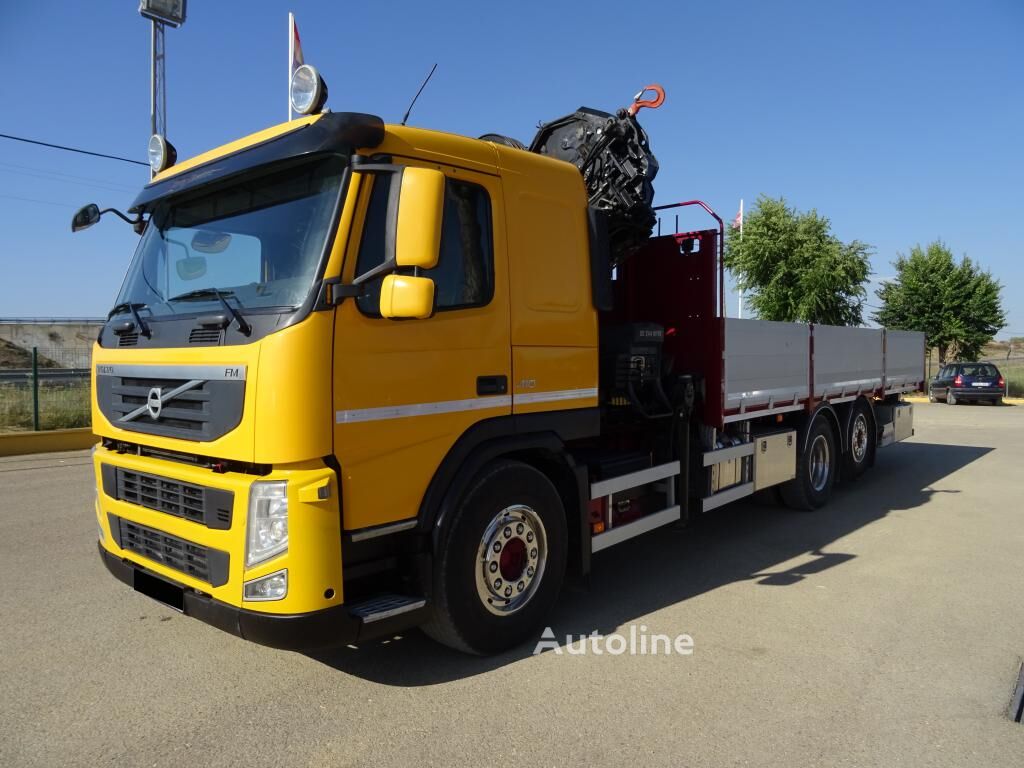 Volvo FM 410 kamion s ravnom platformom