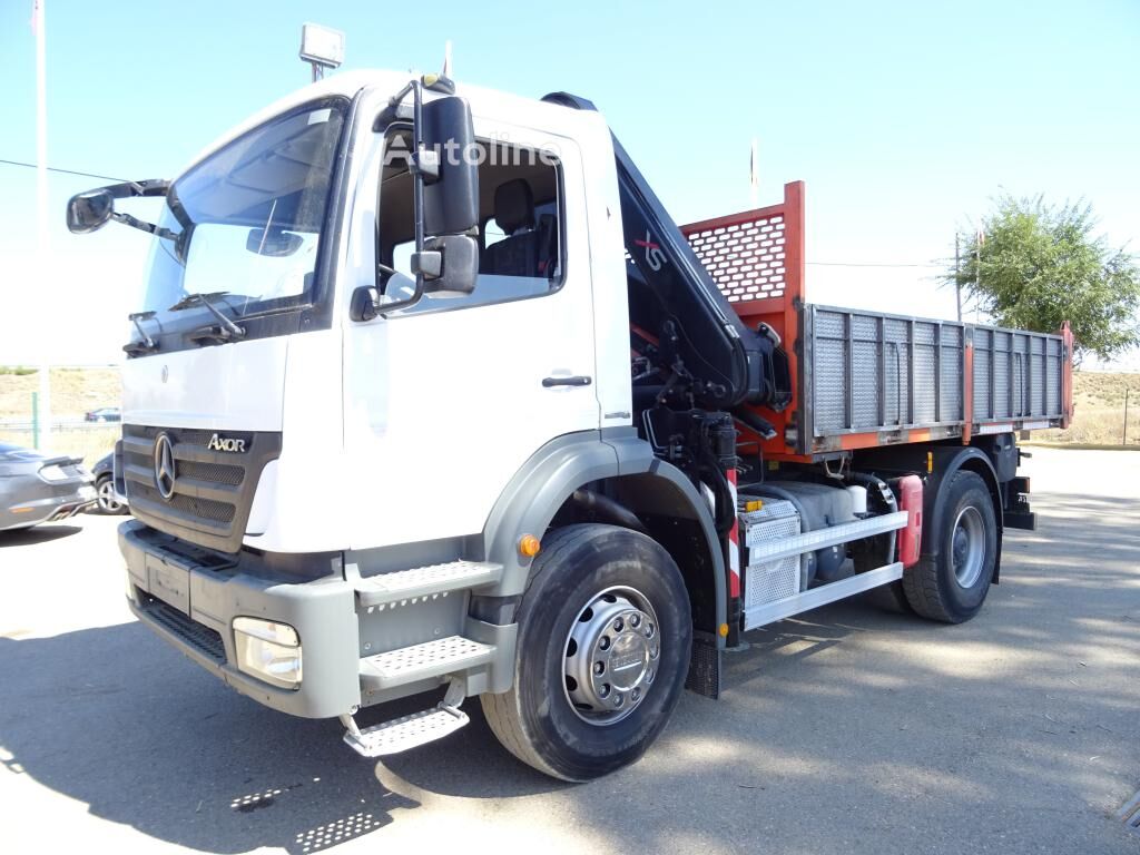 Mercedes-Benz AXOR 18 33 kamion s ravnom platformom