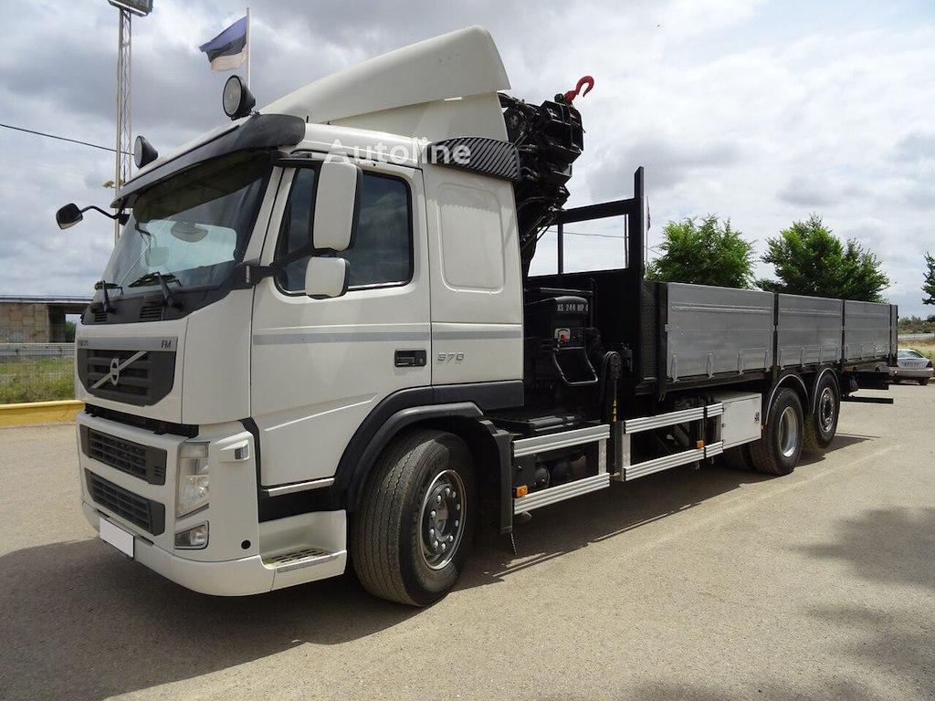 Volvo FM 370 kamion s ravnom platformom