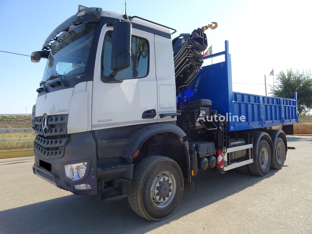 Mercedes-Benz AROCS 3333 kamion s ravnom platformom