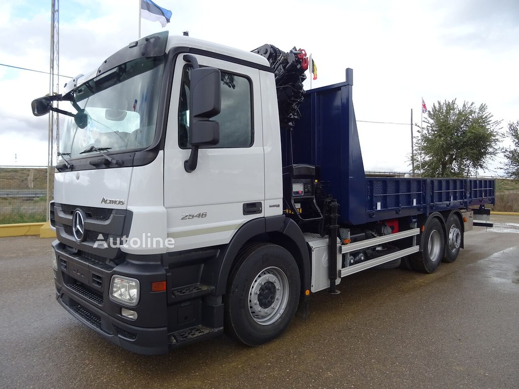 Mercedes-Benz ACTROS 25 46 kamion s ravnom platformom