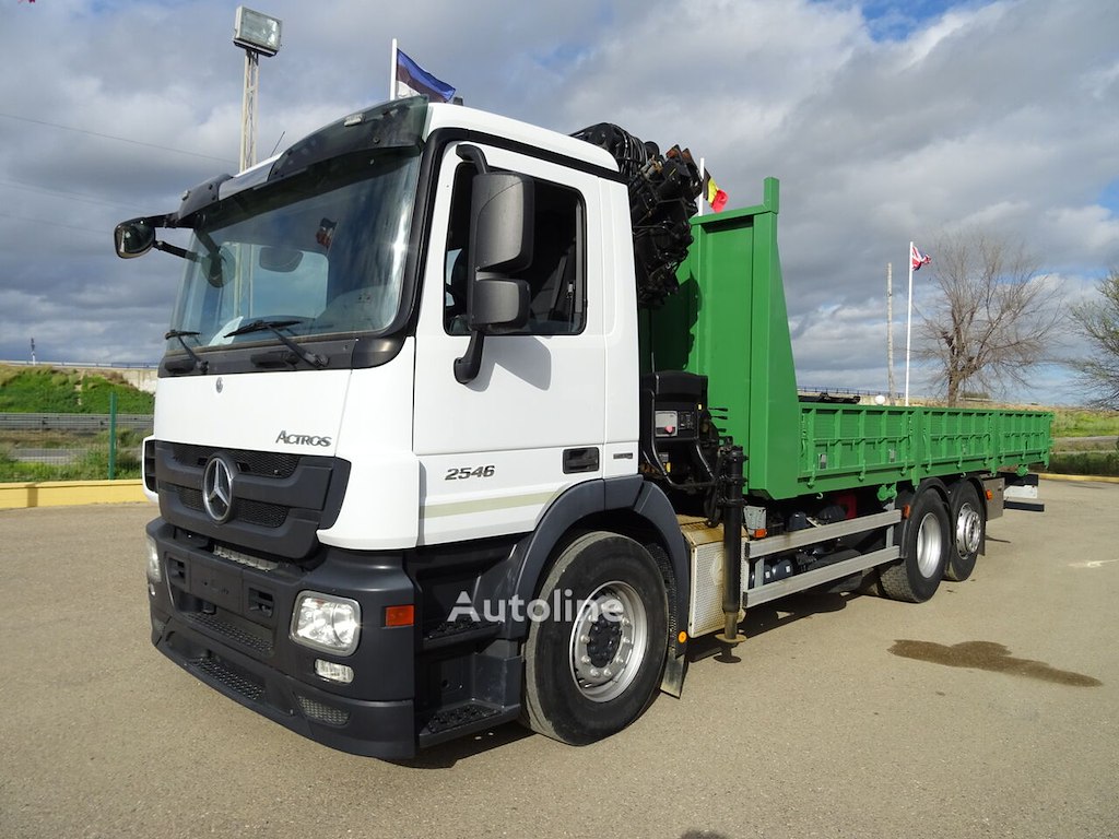 Mercedes-Benz ACTROS 25 44 kamion s ravnom platformom