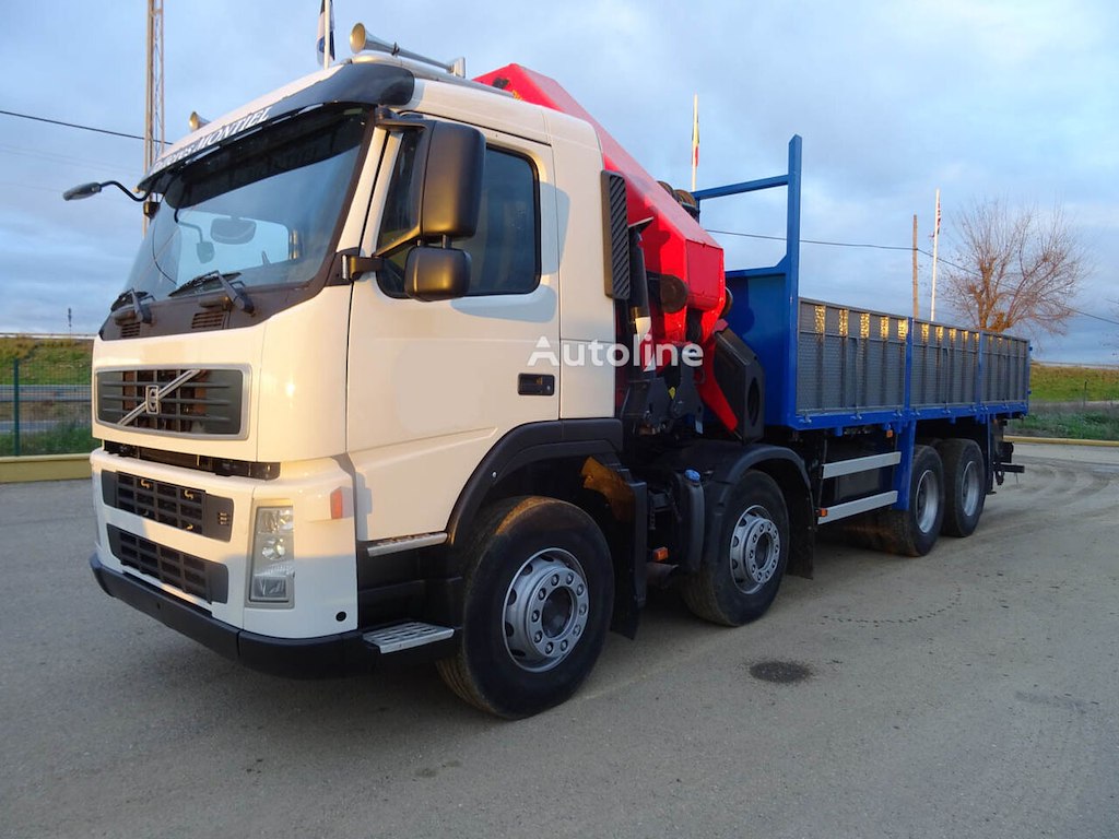 Volvo FM 480 kamion s ravnom platformom