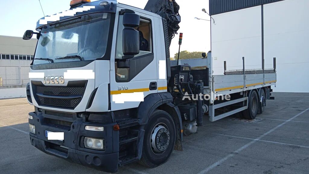 IVECO STRALIS598 kamion s ravnom platformom