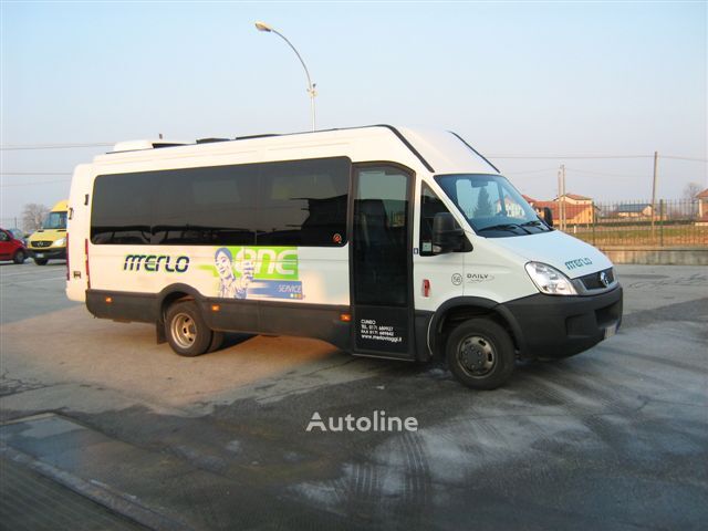 IVECO DAILY putnički minibus