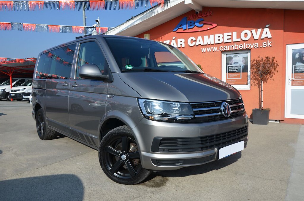 Volkswagen Caravelle 2,0 TDI putnički minibus