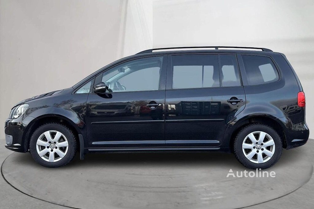 Prodaje se Volkswagen Touran minivan na aukciji