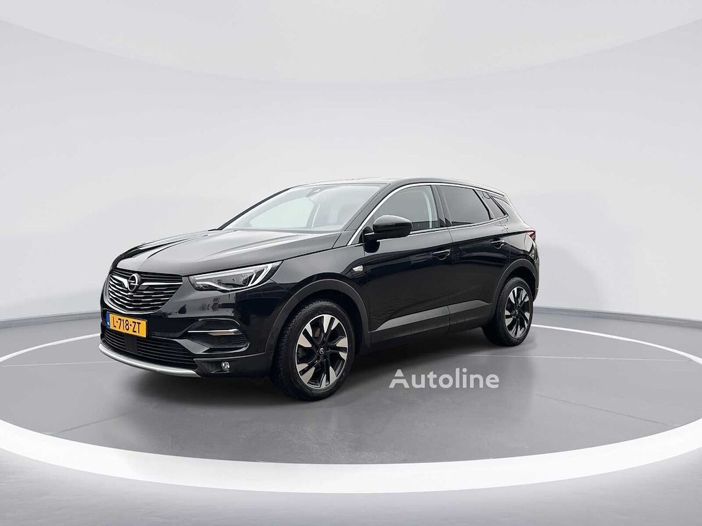 Prodaje se Opel Grandland X krosover na aukciji