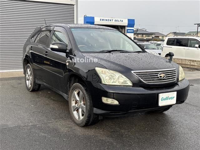 Toyota HARRIER krosover