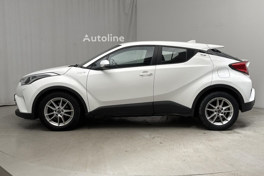 Prodaje se Toyota C-HR krosover na aukciji