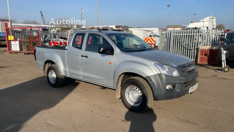 Prodaje se Isuzu D-MAX TWIN 2.5 TURBO TD pikap na aukciji