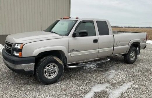 Chevrolet SILVERADO 2500HD pikap