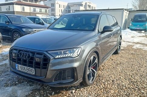 Audi SQ7 terenac