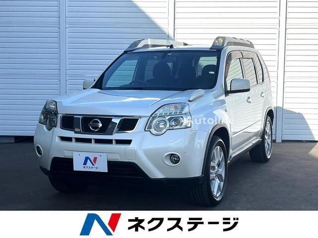 Nissan X-TRAIL terenac