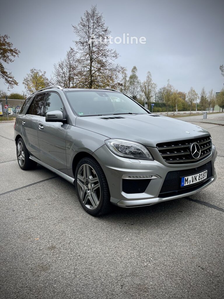 Mercedes-Benz ML 63 AMG 4Matic terenac