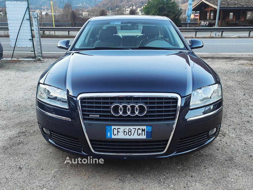 Audi 4.2 Quattro sedan