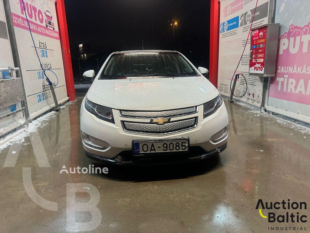 Prodaje se Chevrolet Volt sedan na aukciji