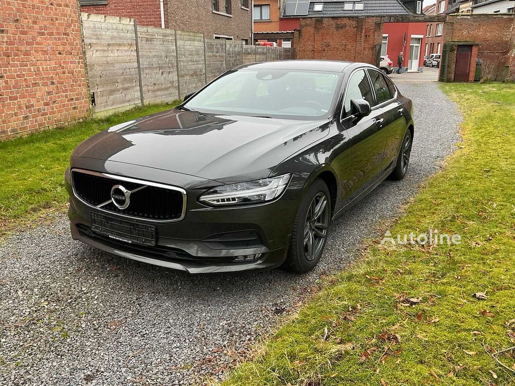 Prodaje se Volvo S90 sedan na aukciji