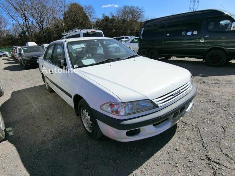 Toyota CARINA sedan